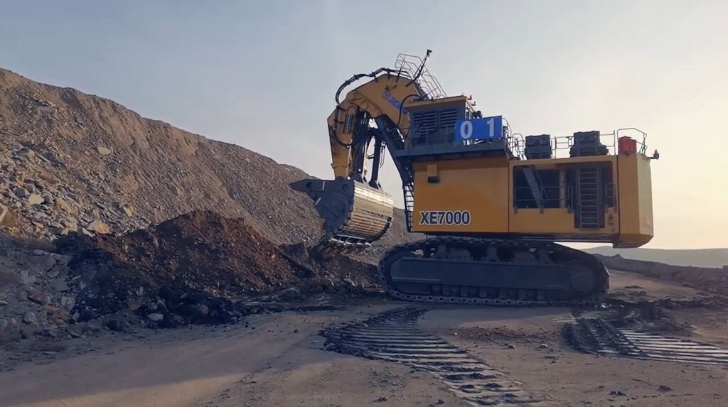 Экскаватор карьерный XCMG XE7000-E, цена в Симферополе от компании Стальные машины